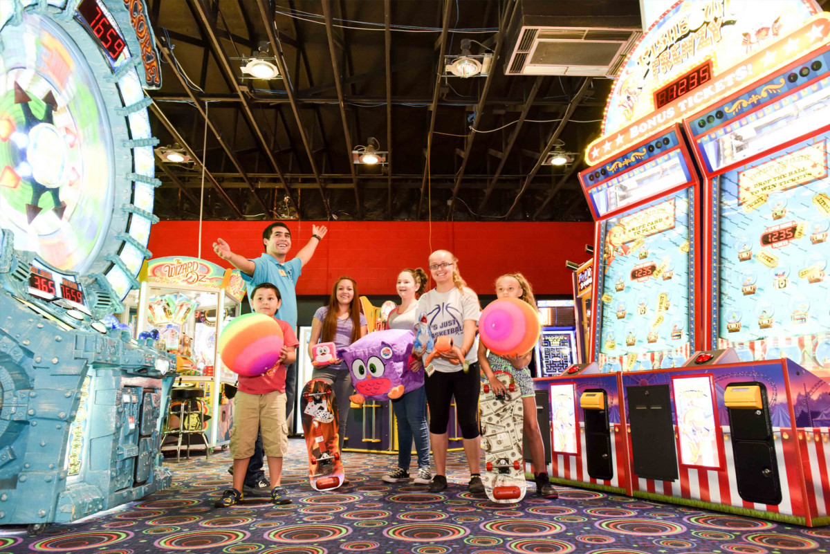 Attractions & Rides | Hinkle Fun Center | Albuquerque, NM